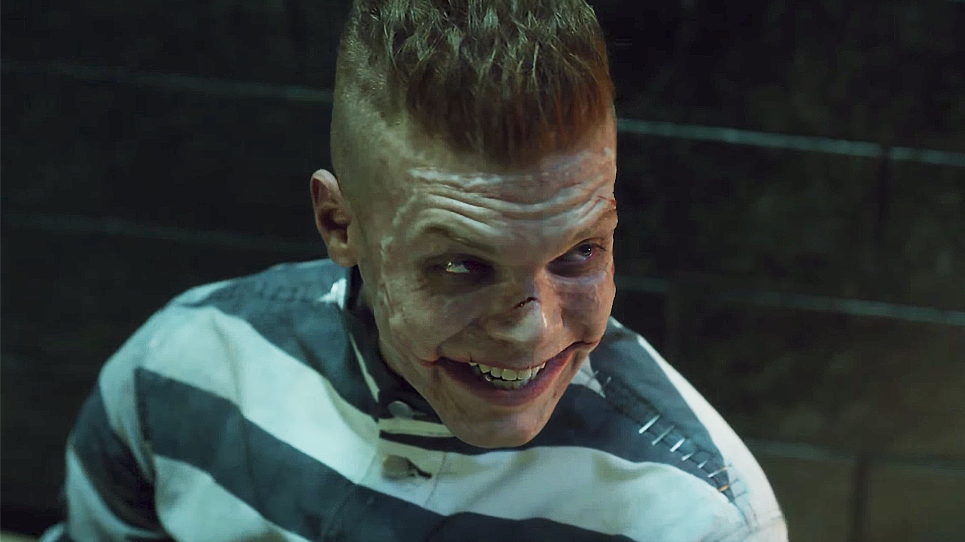 Najväčší nepriateľ Batmana oficiálne prichádza do Gothamu. Nové promo ...